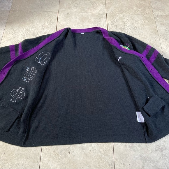 American Vintage | Sweaters | Vintage Buffalo Dallas Omega Psi Phi ...